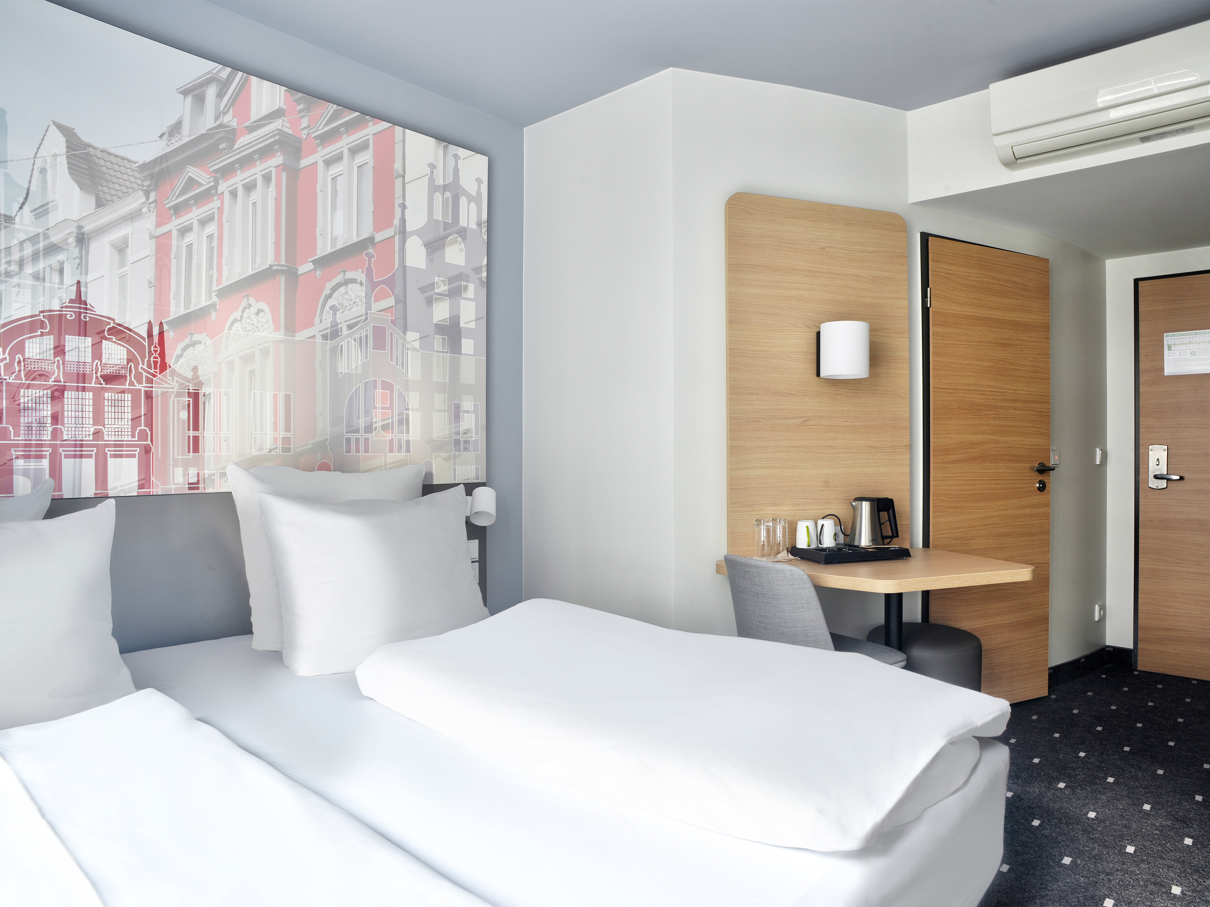 Elegantes Hotel In Bielefeld Zentrum Bild