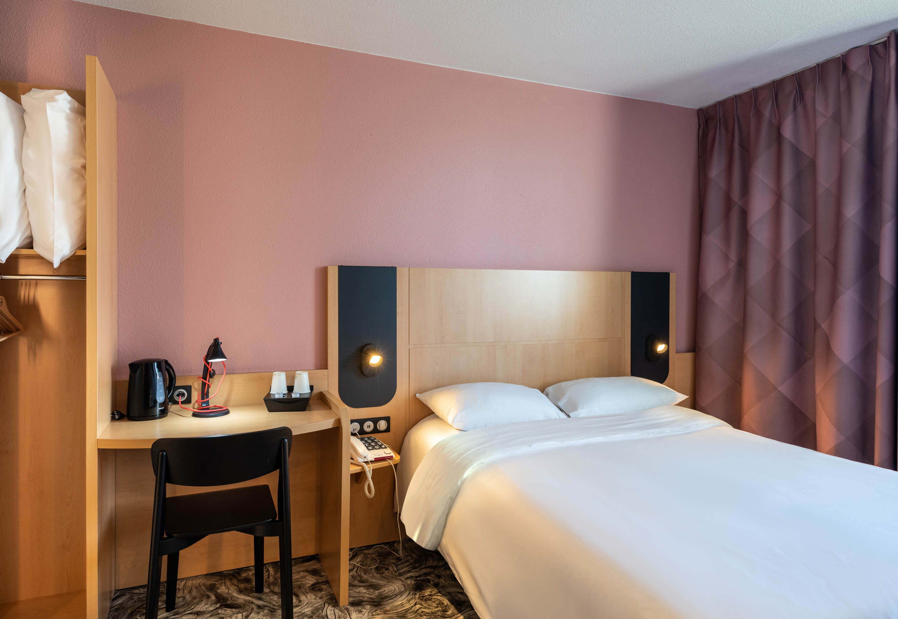 B&B HOTELS à Calais : hôtel 3 étoiles avec restaurant et parking