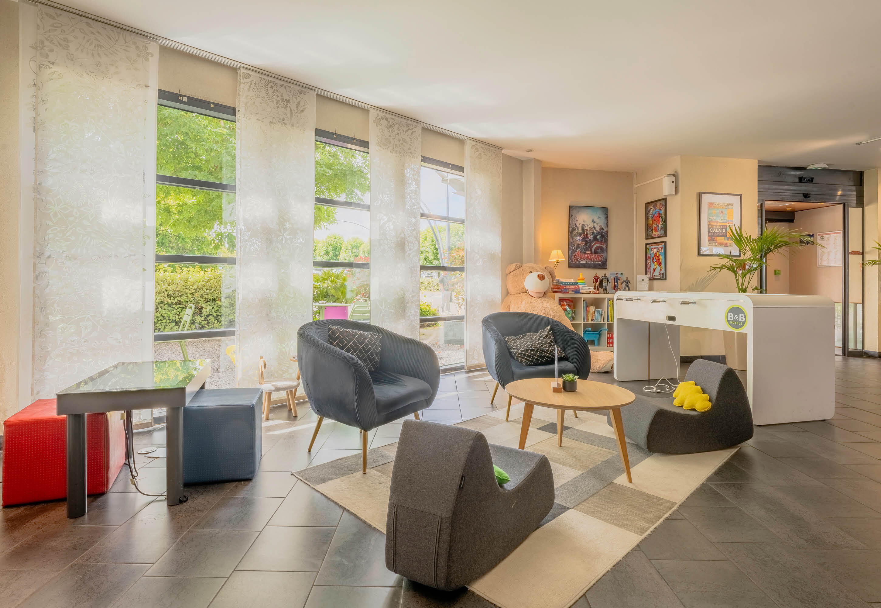 B&B HOTELS in Calais: 4-star hotel with restaurant and parking