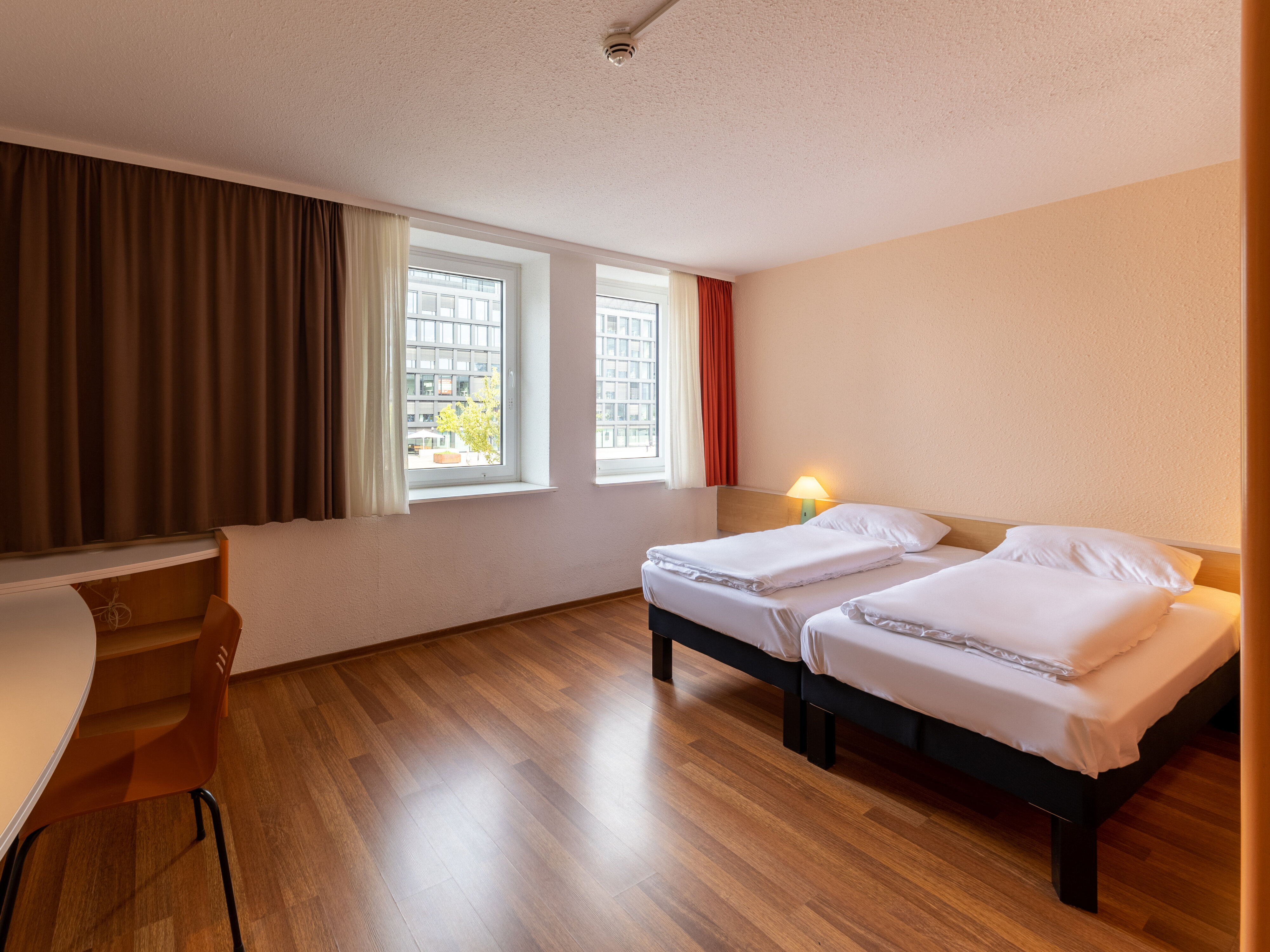 Bezahlbarer Aufenthalt in Duisburg Hbf-Nord | B&B HOTELS