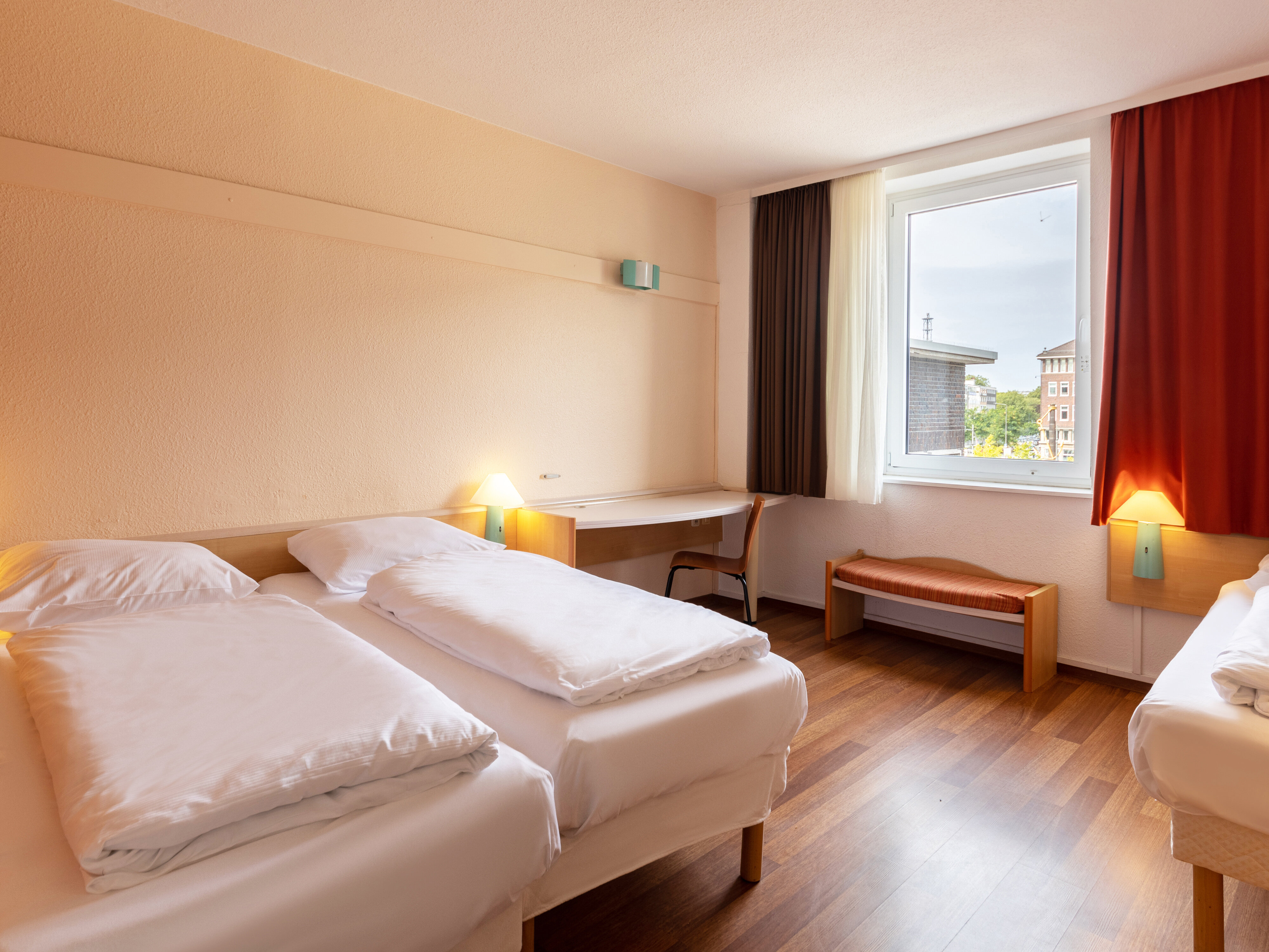 Bezahlbarer Aufenthalt in Duisburg Hbf-Nord | B&B HOTELS