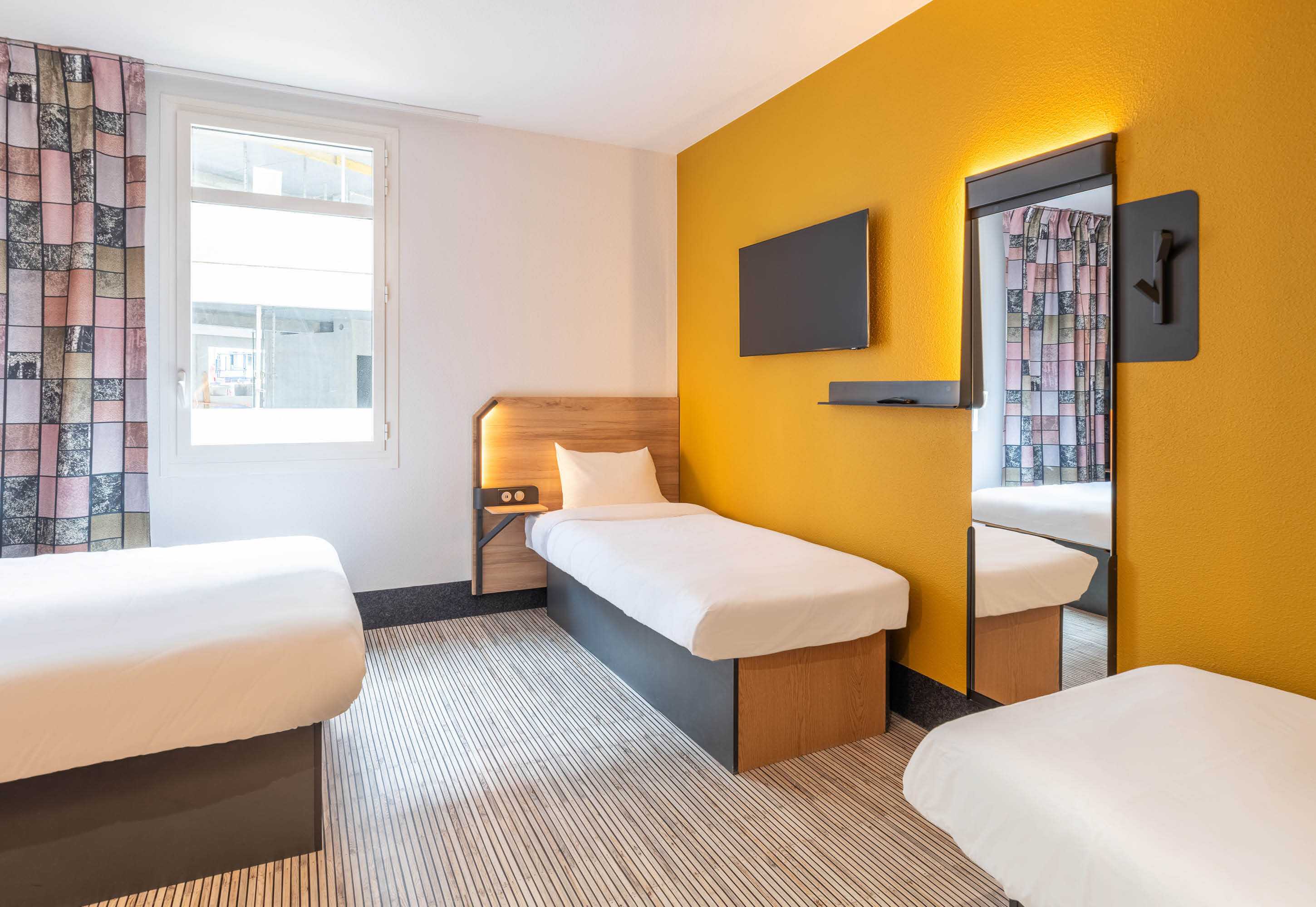 B&B HOTEL Lyon Ouest Tassin proche autoroute
