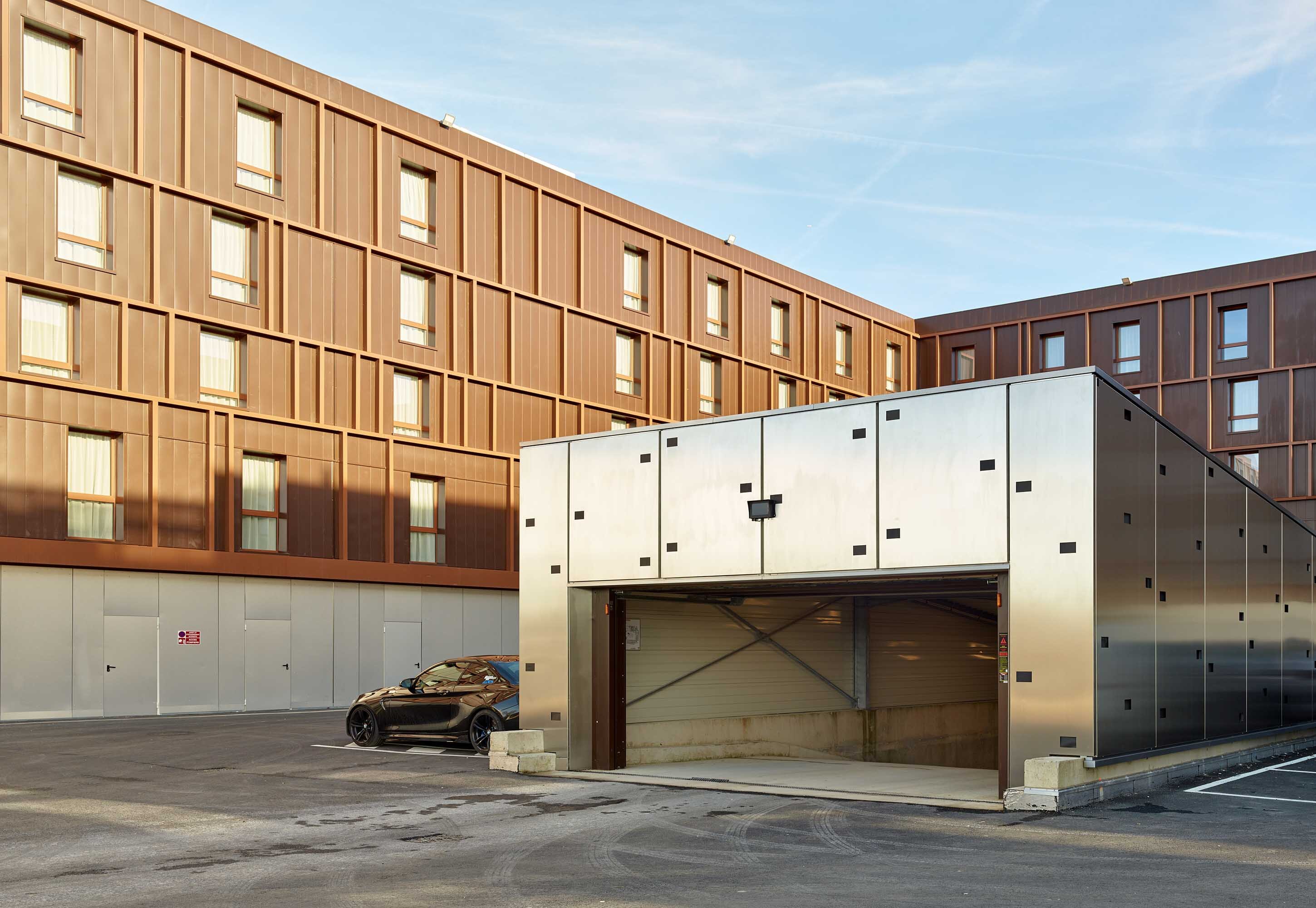 B&B HOTEL Marne-la-Vallée Val d'Europe: a truly comfortable hotel close to Disneyland® Paris and ...