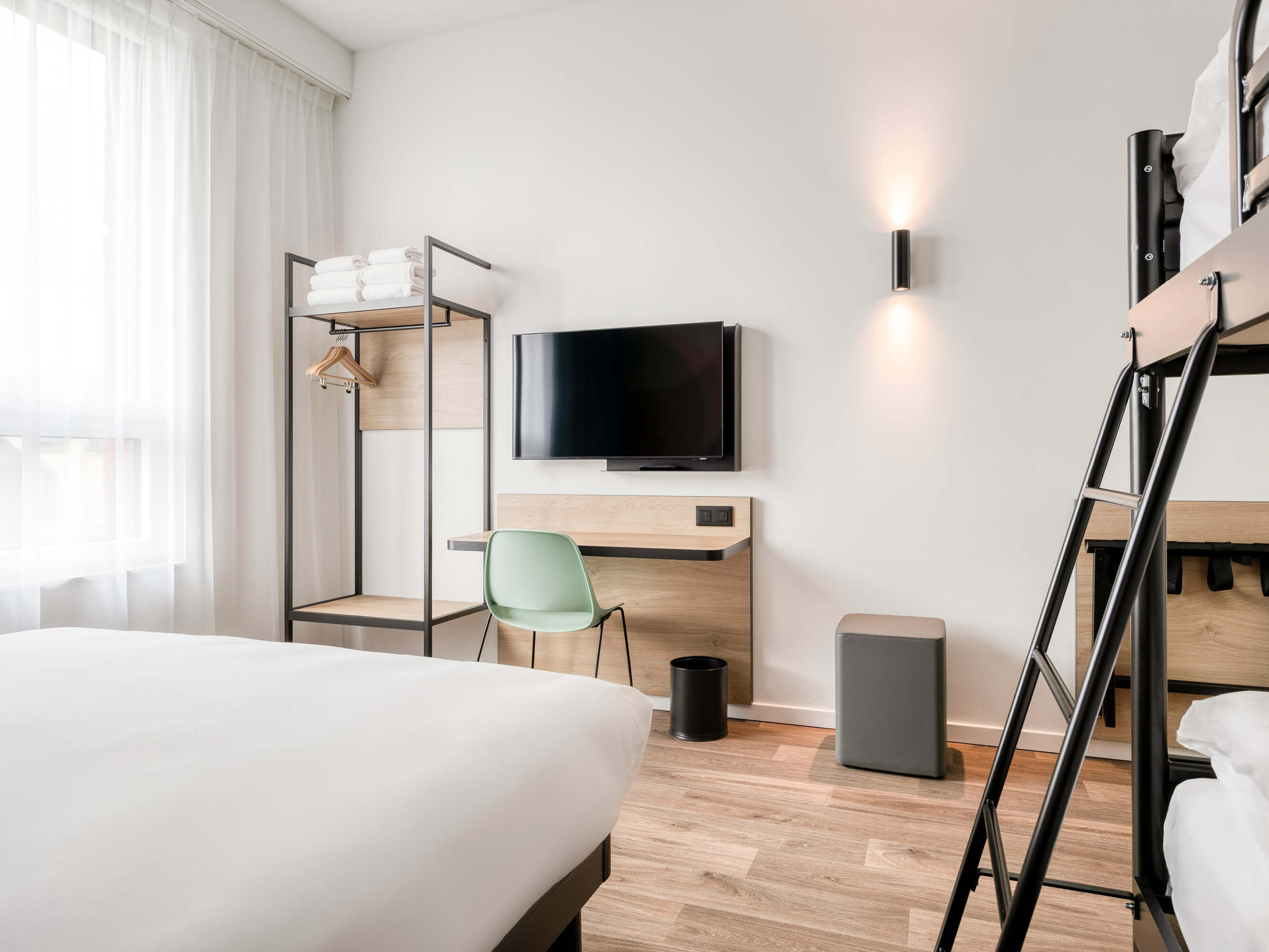 Un hôtel tout confort à Namur le temps d'un week-end: B&B HOTEL Namur ...