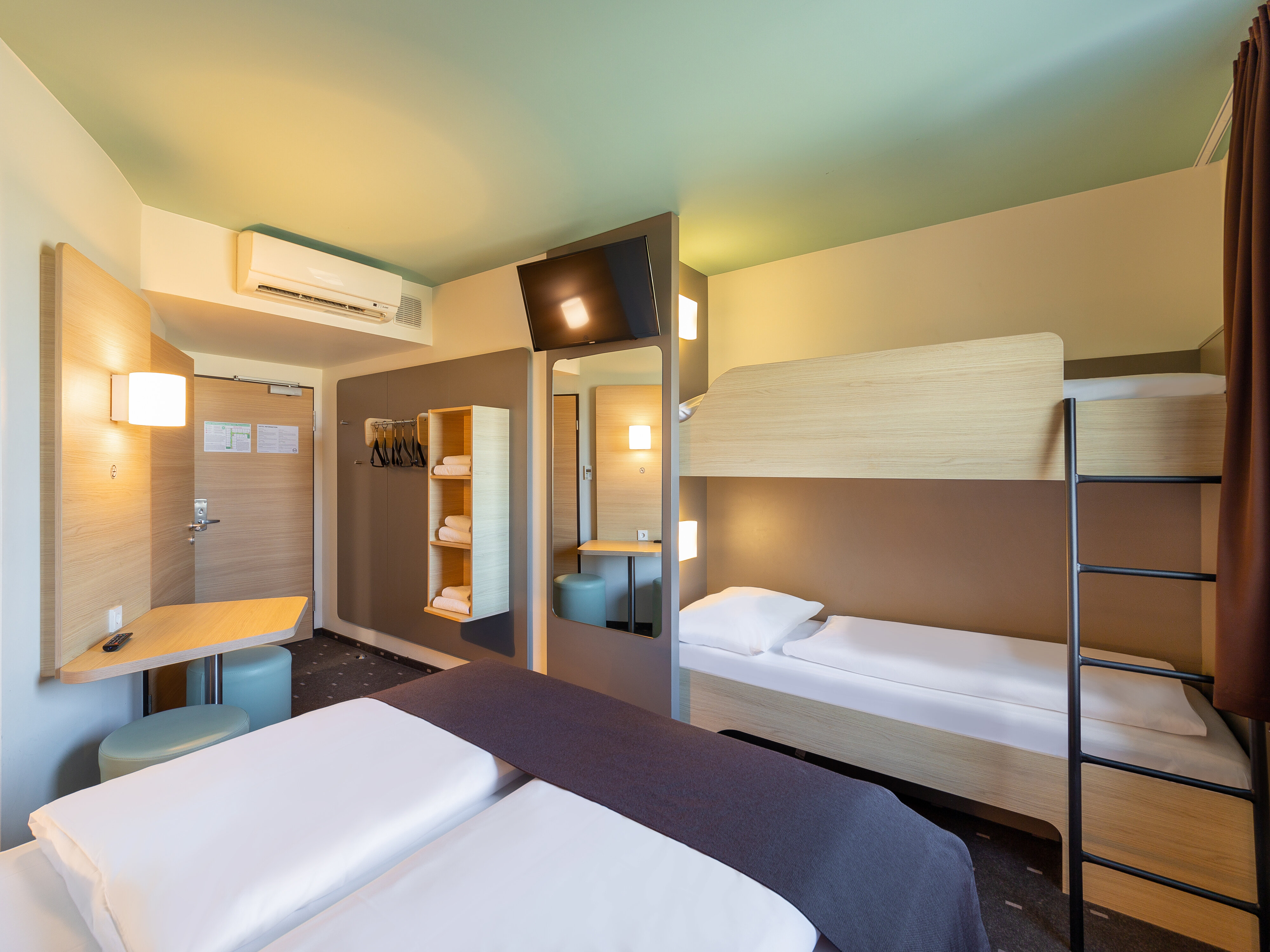 Günstig übernachten in Neuss I B&B Hotels