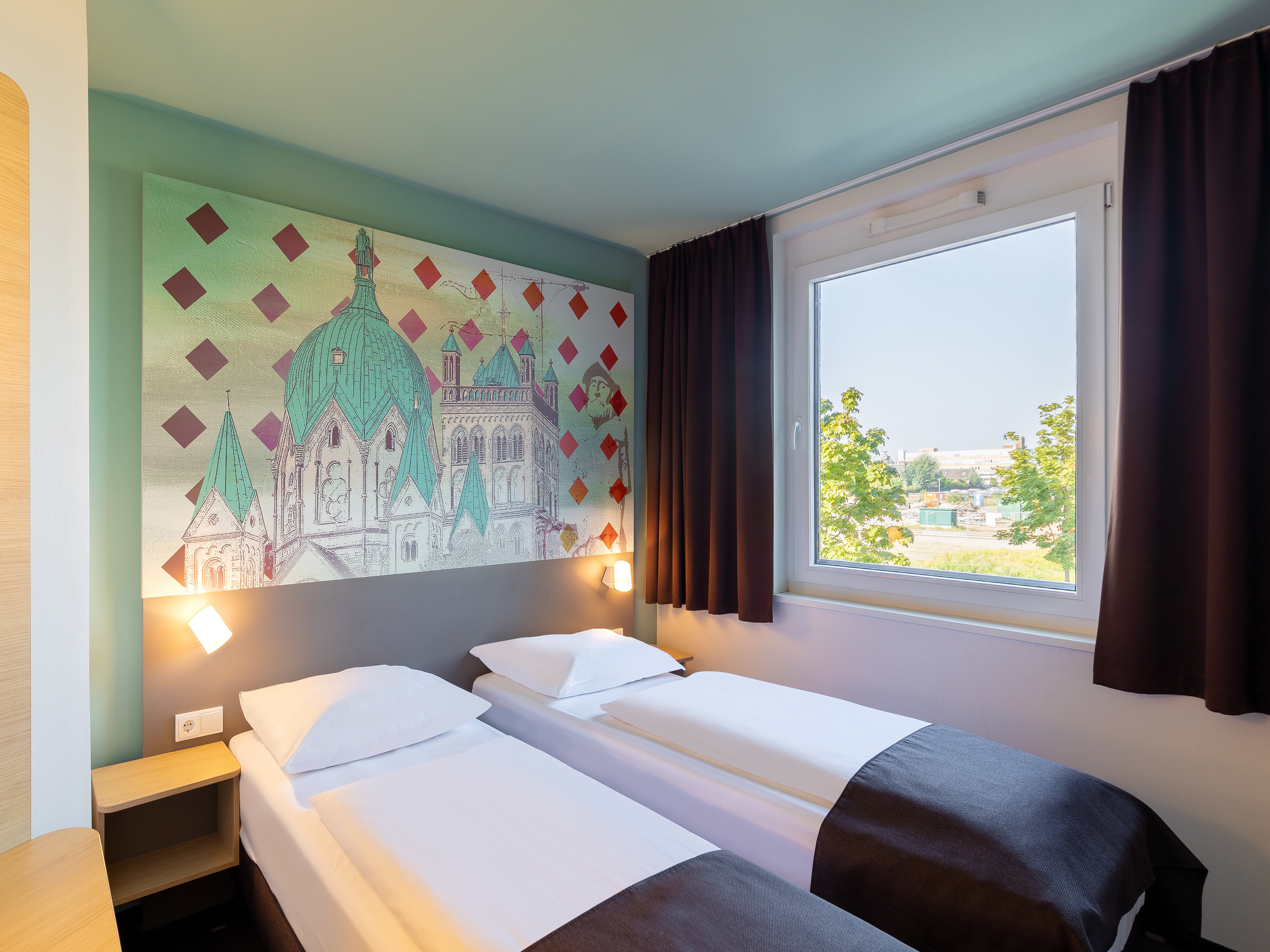 Günstig übernachten in Neuss I B&B Hotels