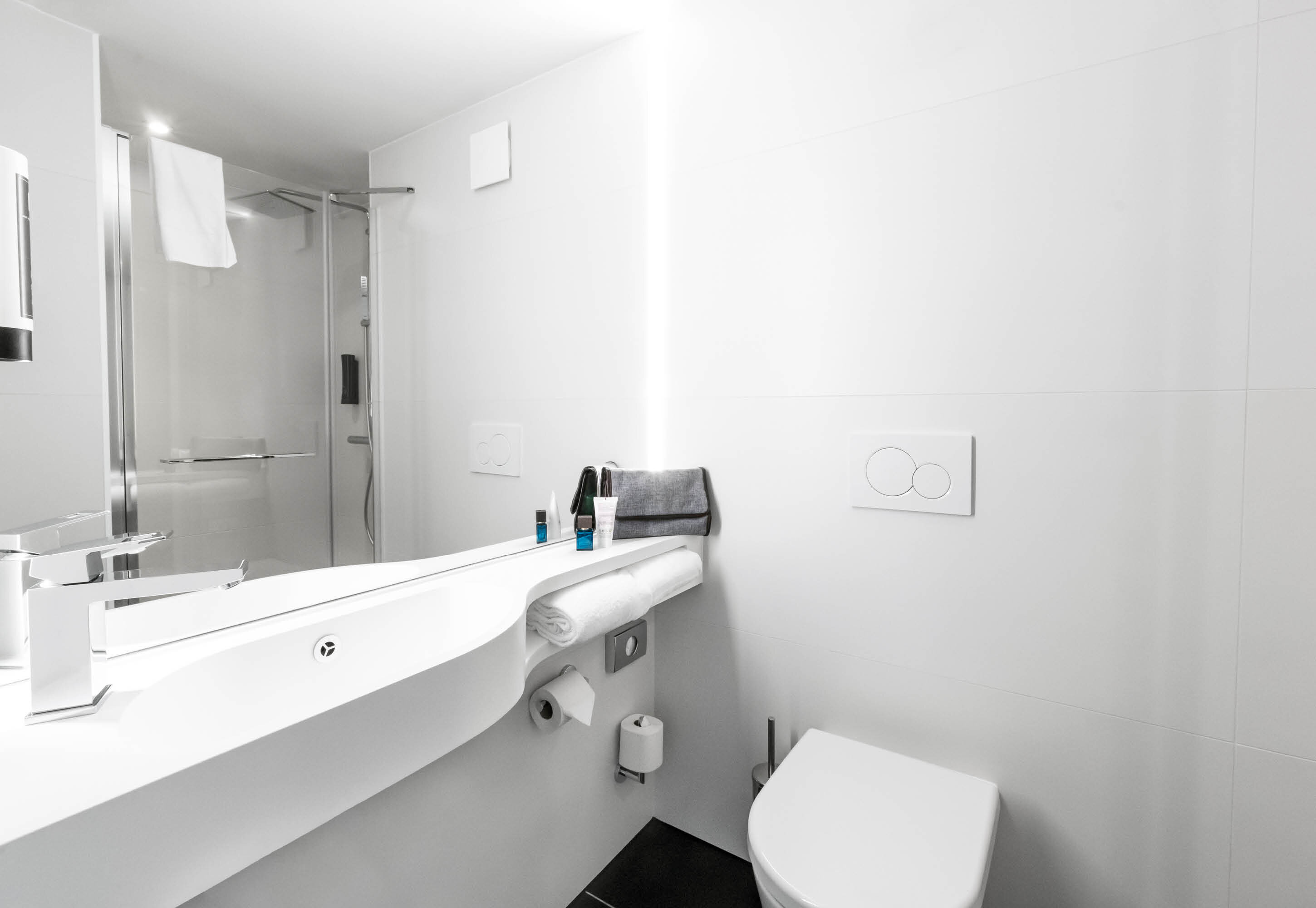 Hotel Nyon: A great base for exploring all Geneva and its lake has to ...