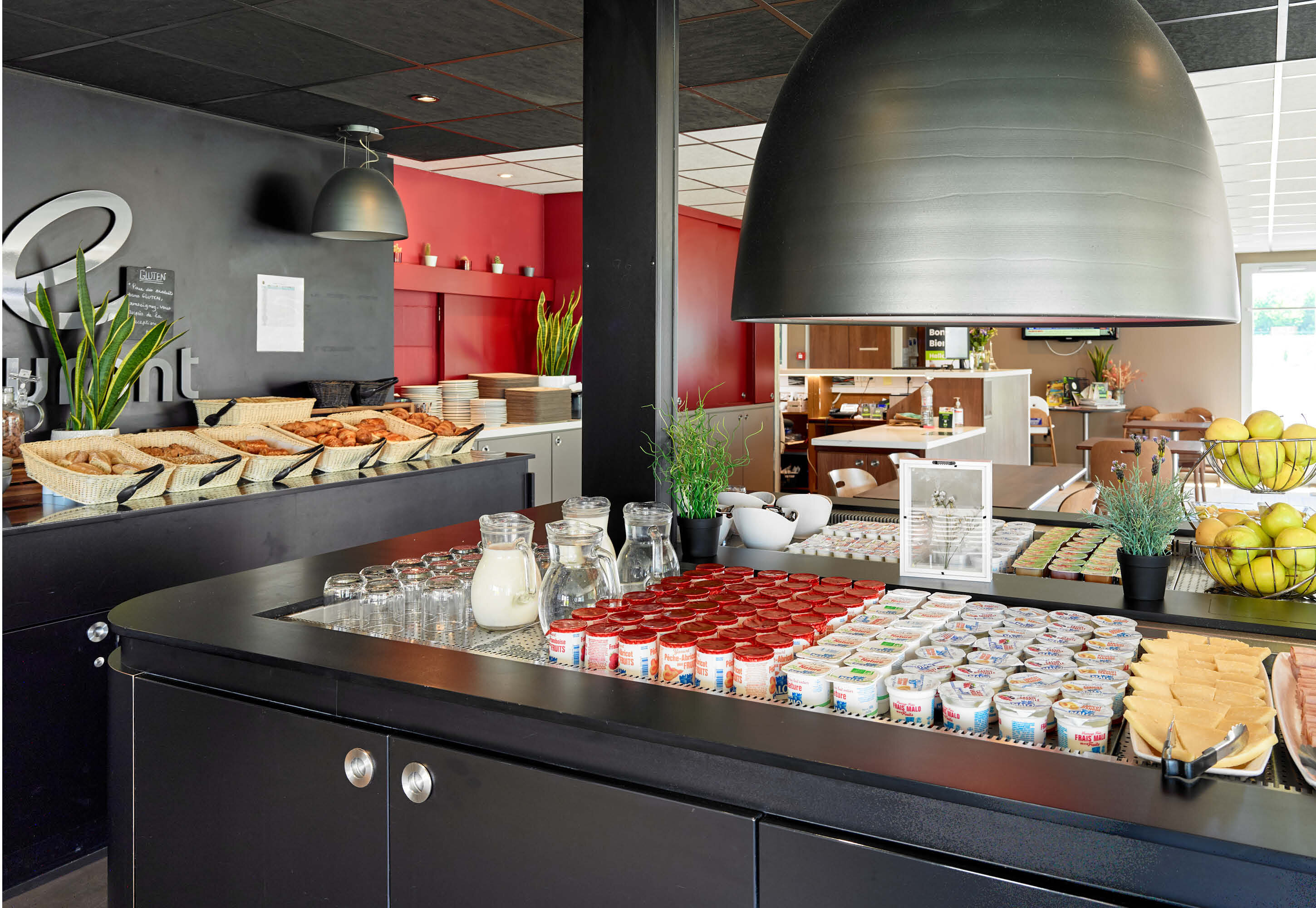 B&B HOTEL Saint-Witz Roissy : un hôtel tout confort proche de l ...