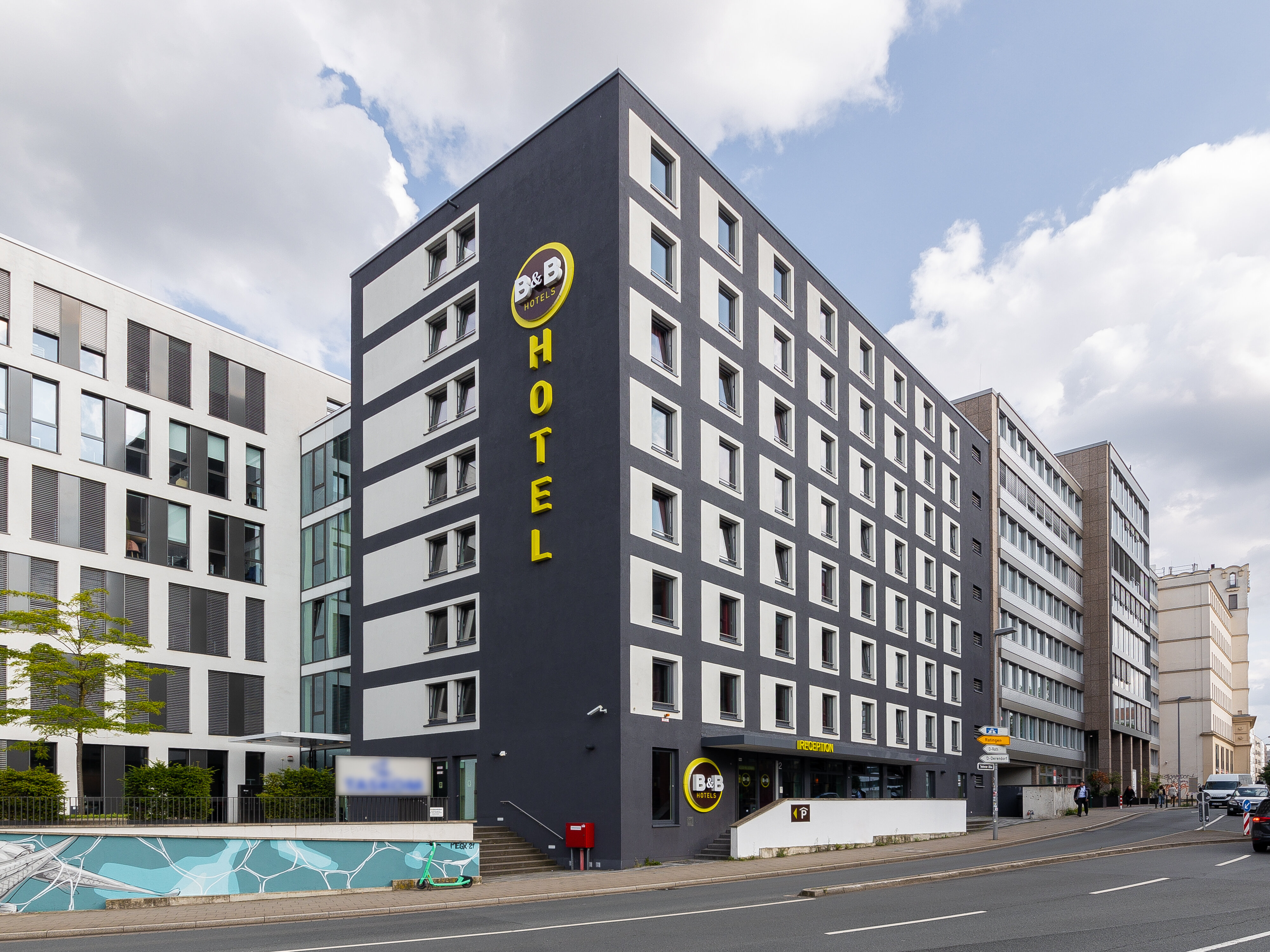 B B HOTEL Dusseldorf City I Affordable hotel in Dusseldorf